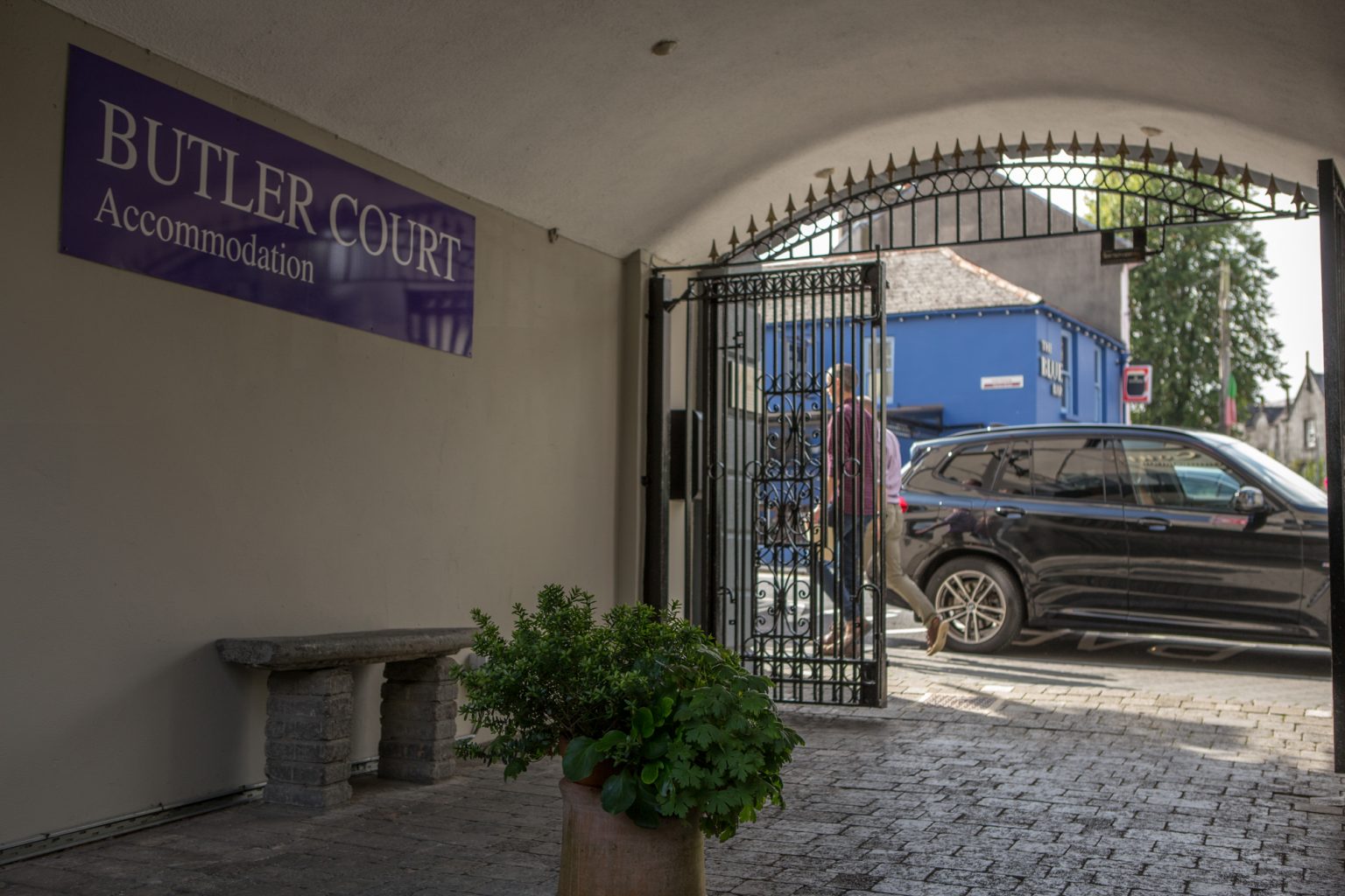 FAQs - Butler Court Guest Accommodation